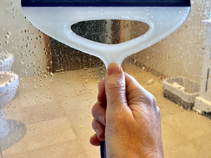 Why Does Your Shower Screen Have A Cloudy Appearance?